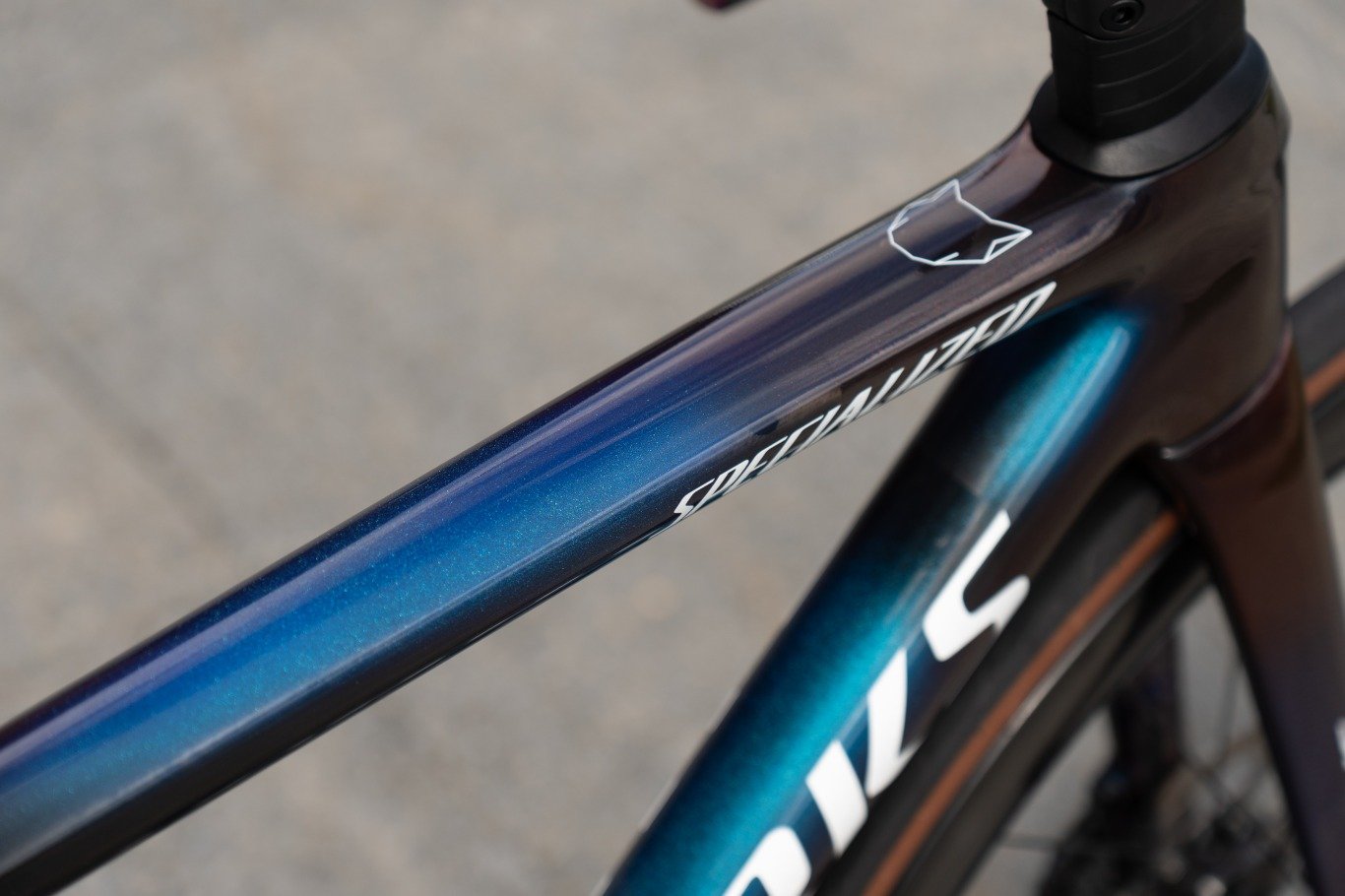 【メンテナンス紹介】フレーム組立 S-Works Tarmac SL8 Soudal Quick-Step O様 | スペシャライズド 北海道 ...