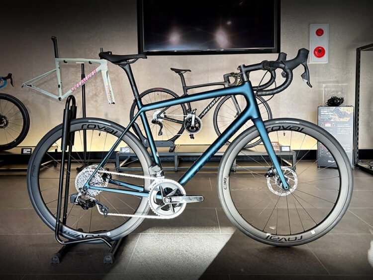 試乗車のご案内 AETHOS EXPERT／AETHOS COMP | スペシャライズド 幕張 | Specialized Makuhari