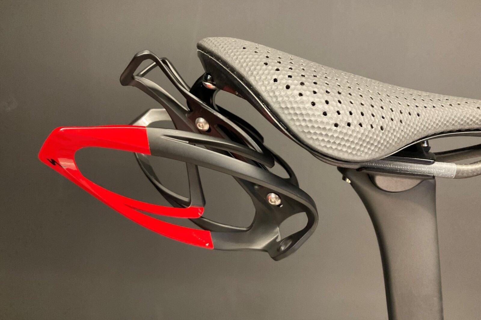 これからの時期におすすめ！『DIRECT MOUNT RESERVE RACK』 | スペシャライズド 岡崎 | Specialized ...