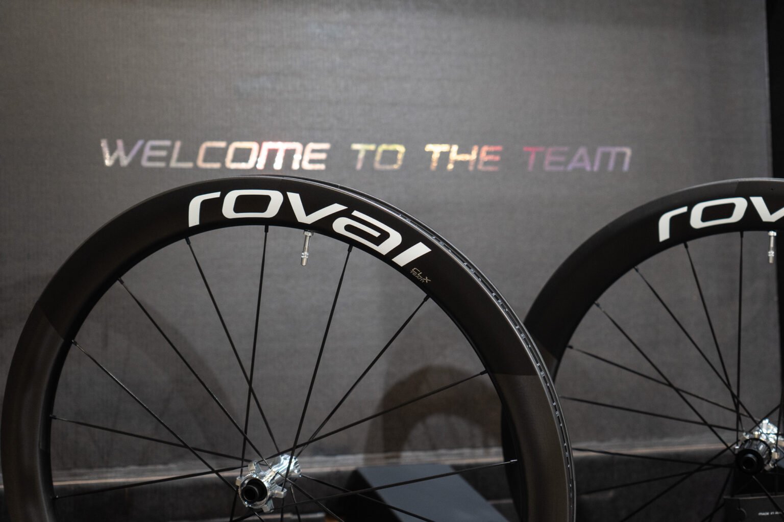 Rapide CLX ll TeamをS-Works Tarmac SL8 Project Blackにインストール！ | スペシャライズド ...