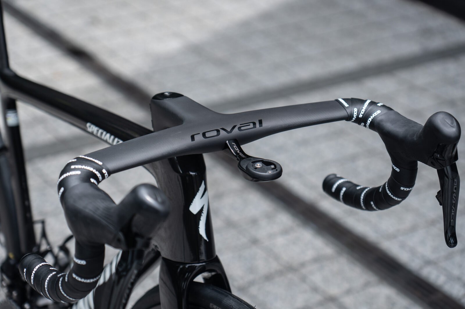 Rapide CLX ll TeamをS-Works Tarmac SL8 Project Blackにインストール！ | スペシャライズド ...